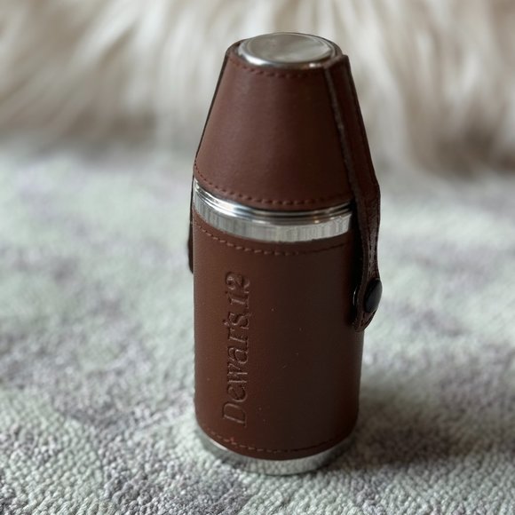 Dewar’s | Dining | Vintage Small Dewars 2 6 Oz Flask With Two Cups ...